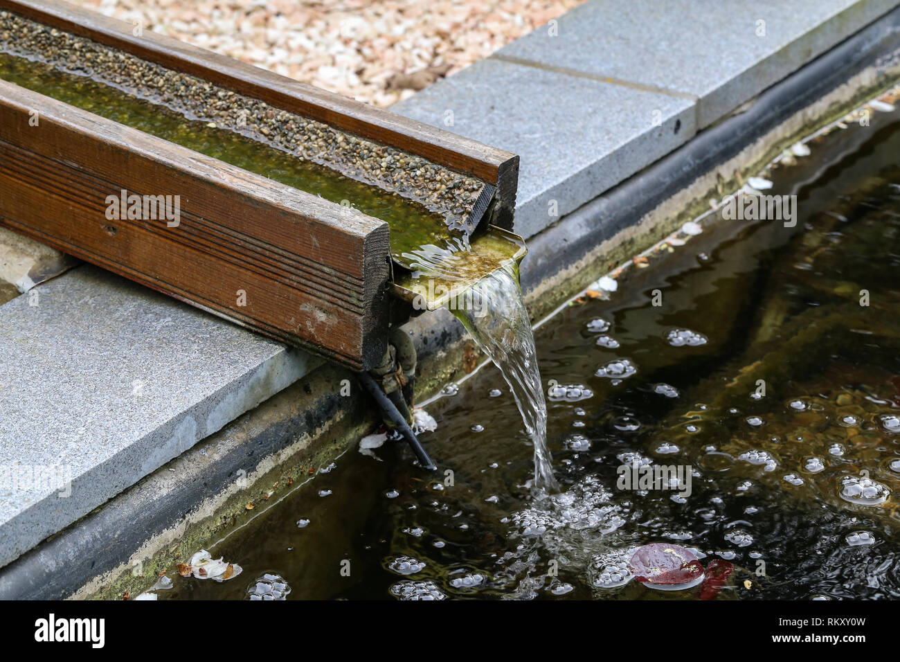 Chute pond hi-res stock photography and images - Alamy