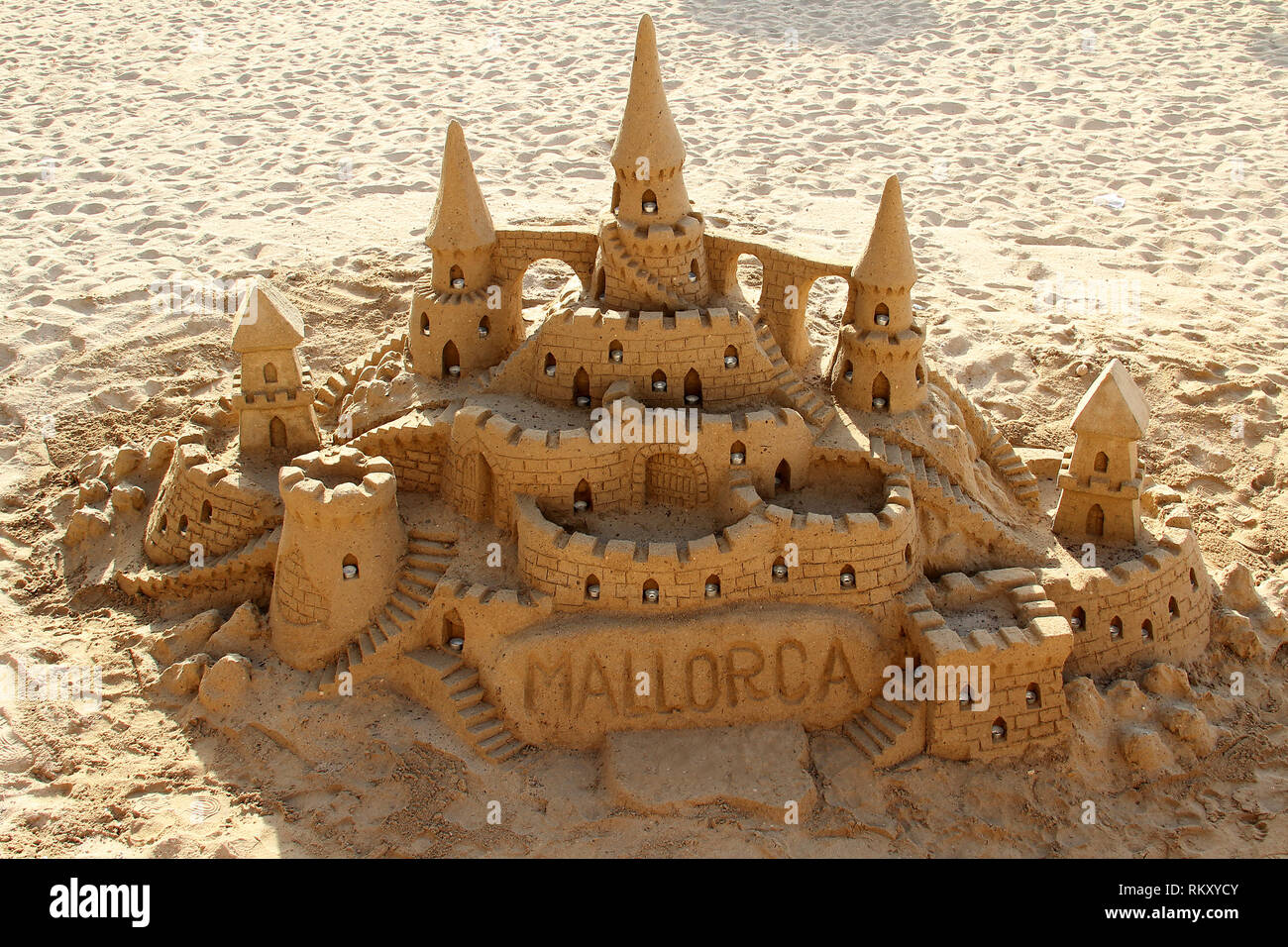Sandburg sand castle burg sommer beach hi-res stock photography and ...