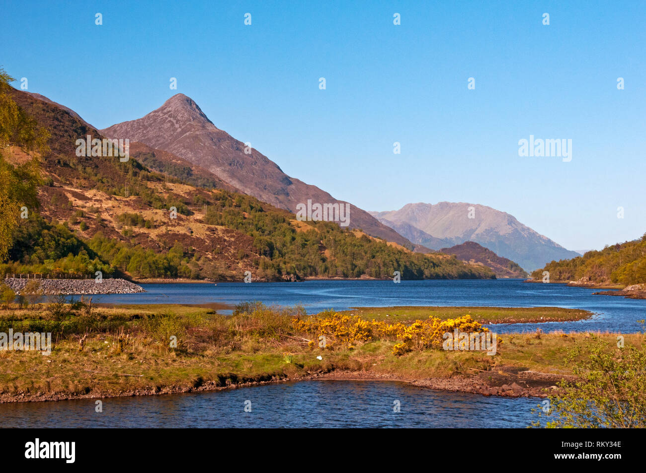 Loch Leven, Scotland at sunrise Stock Photo - Alamy