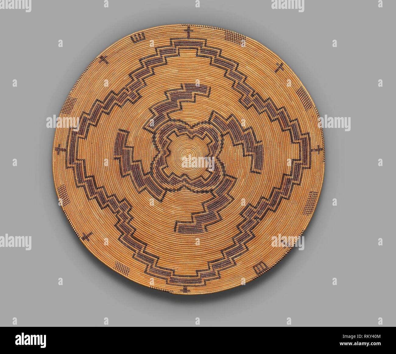 Yokuts hi-res stock photography and images - Alamy