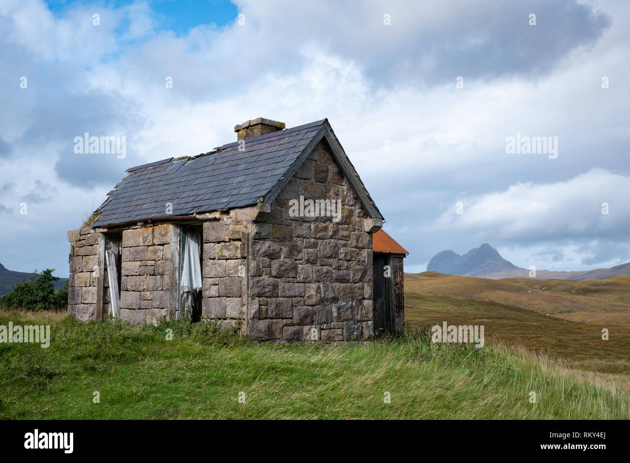 An abandoned crofters cottage, now used as a shelter for sheep, with ...