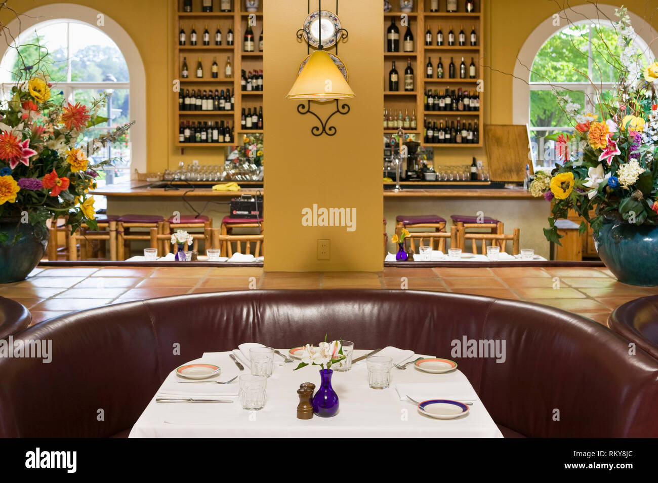 Booth in luxury restaurant Stock Photo - Alamy