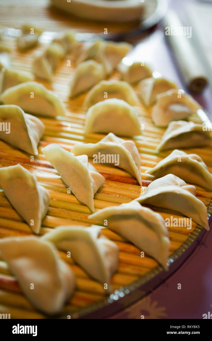 Potstickers vertical hi-res stock photography and images - Alamy