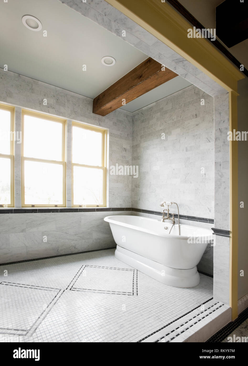 White tub soaking in hi-res stock photography and images - Alamy