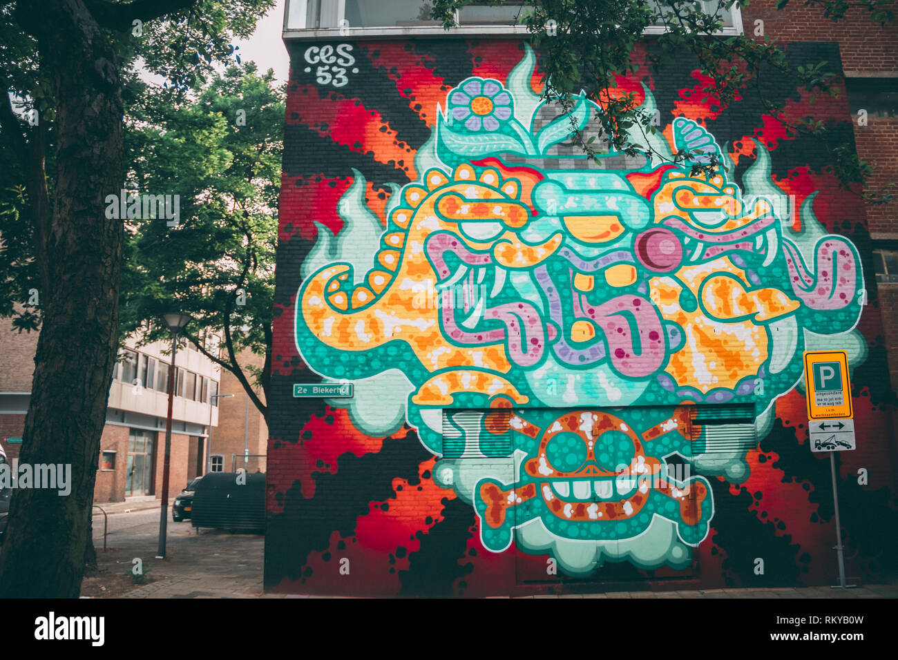 Cool graffiti mural on a city block Stock Photo - Alamy