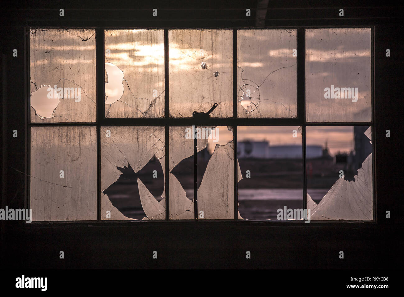 Broken shard hi-res stock photography and images - Alamy