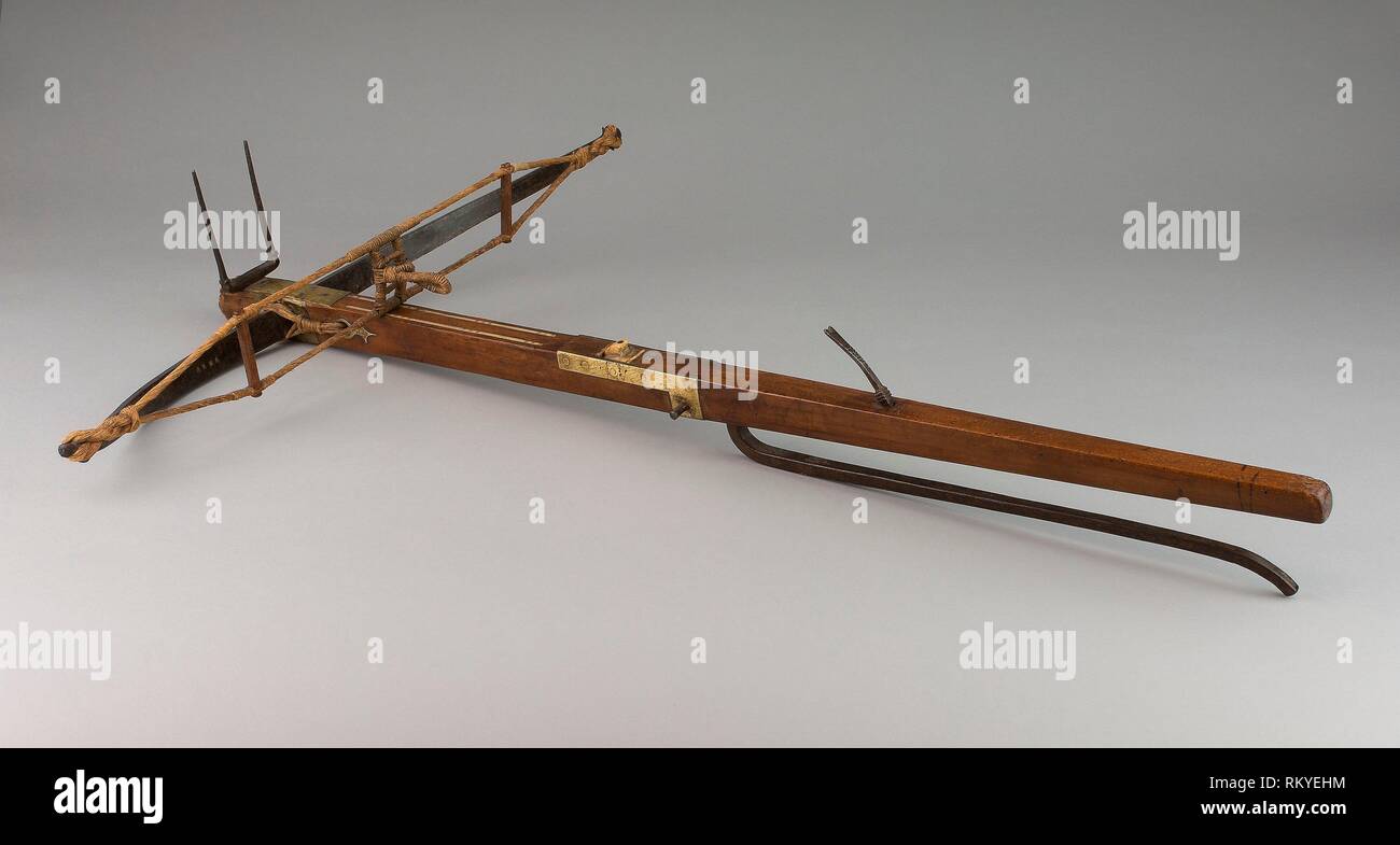 Pellet crossbow hi-res stock photography and images - Alamy