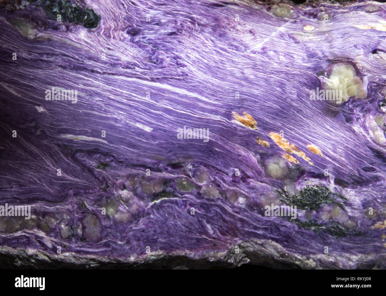 Charoite hi-res stock photography and images - Alamy