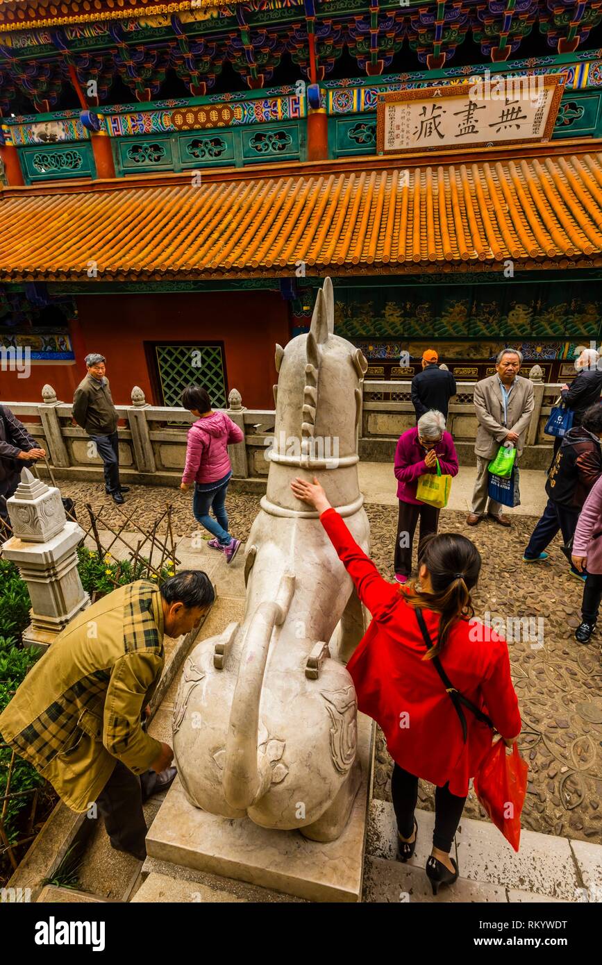 Touching Temple High Resolution Stock Photography and Images - Alamy