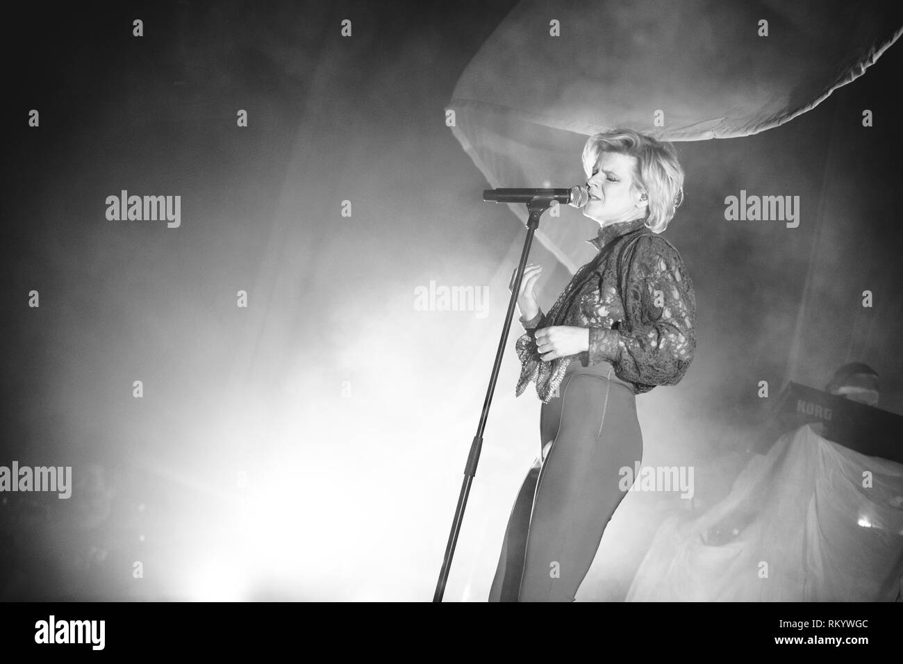 Robyn robin miriam carlsson hi-res stock photography and images - Alamy