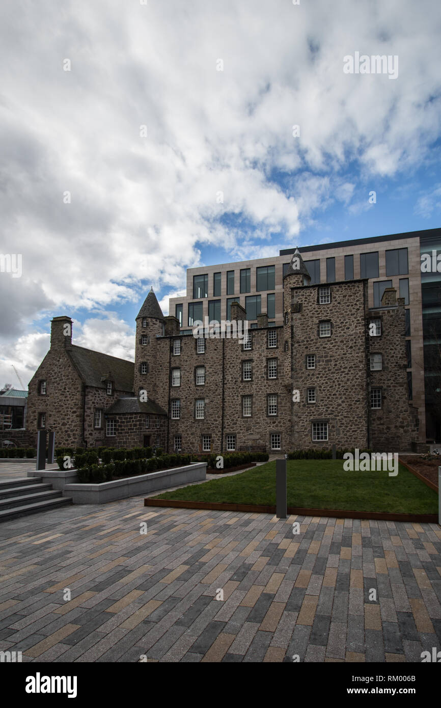 Skene square hi-res stock photography and images - Alamy