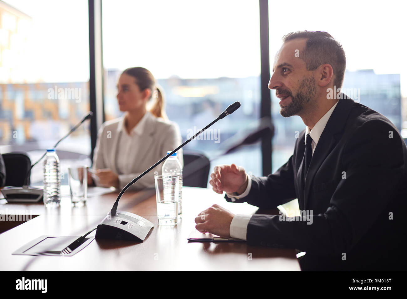 Table delegate hi-res stock photography and images - Alamy