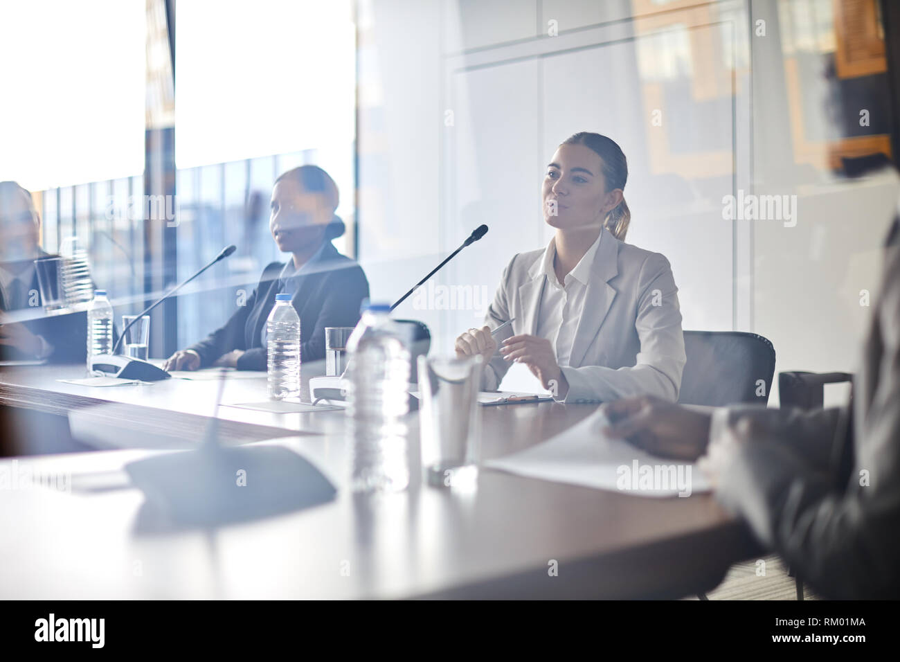 Person making speech hi-res stock photography and images - Alamy