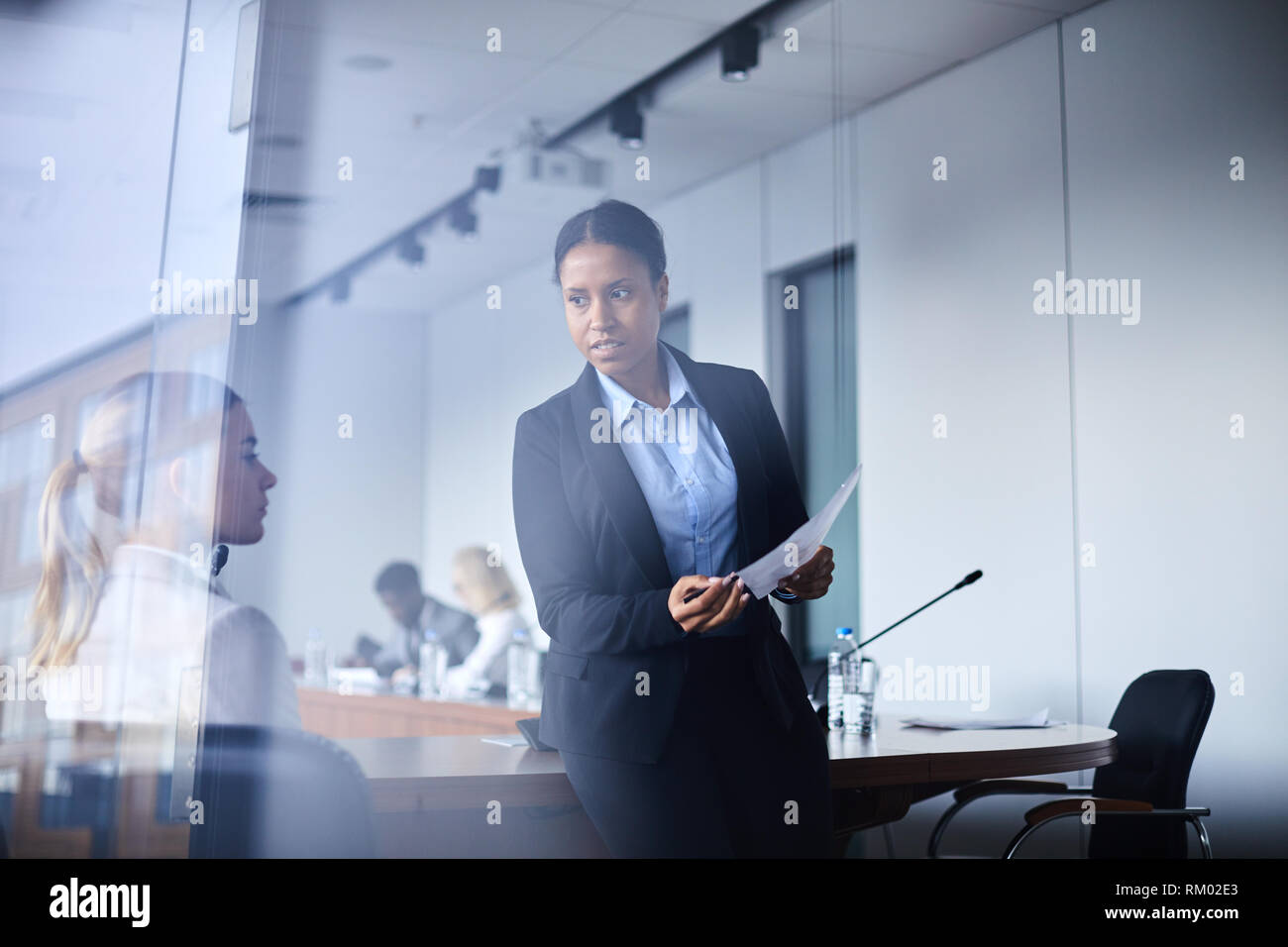 Economists hi-res stock photography and images - Alamy