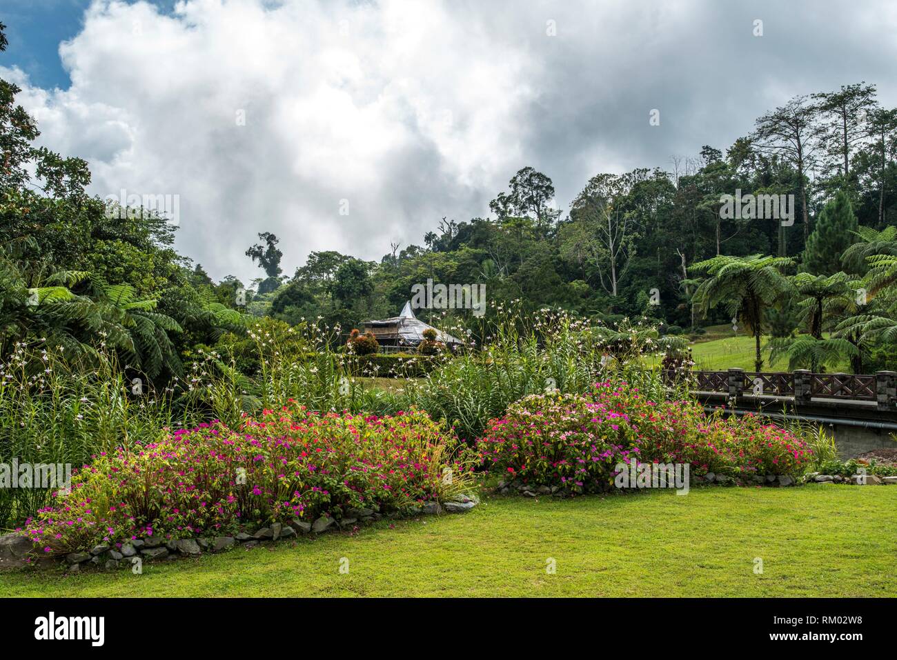 Sarawak malaysia asia panorama panoramic hi-res stock photography and ...