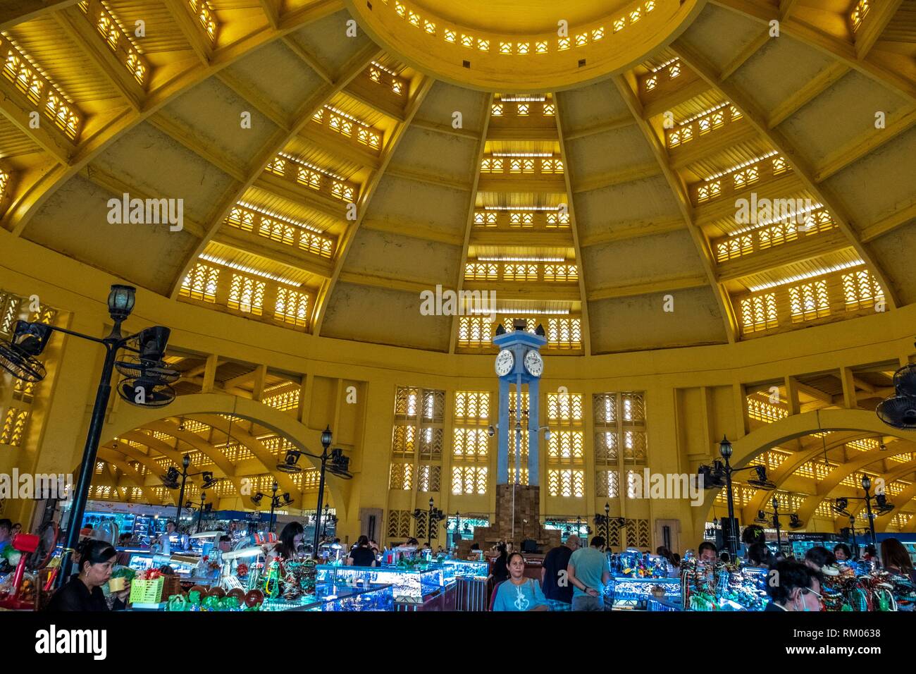 Psar thmei central market hi-res stock photography and images - Alamy