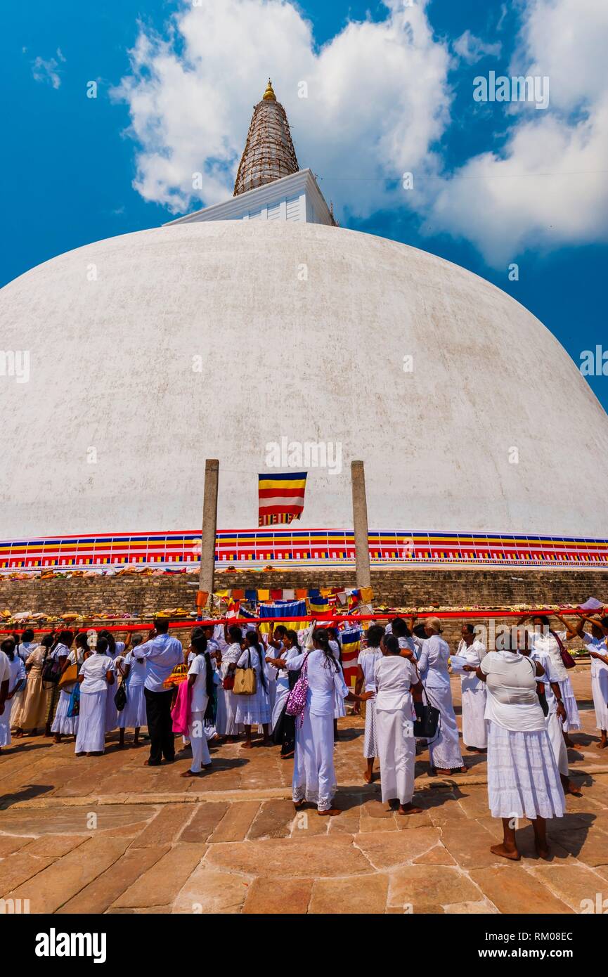 Ruwanweli Maha Seya High Resolution Stock Photography and Images - Alamy