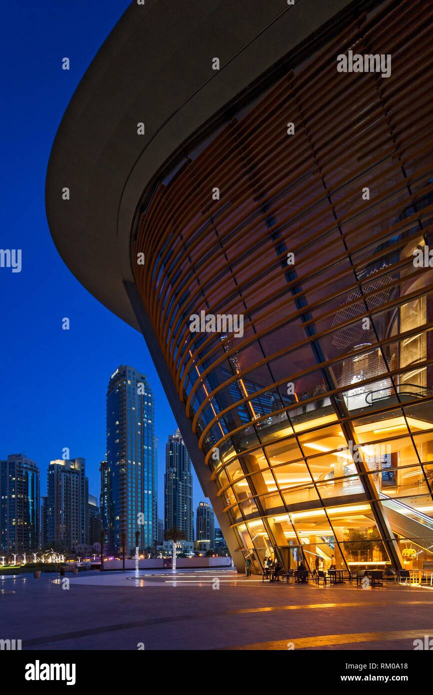 W s atkins dubai hi-res stock photography and images - Alamy