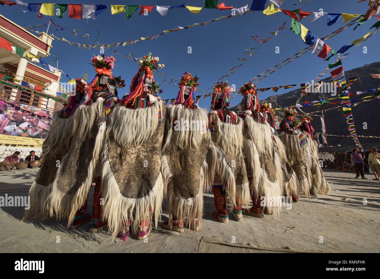 Ladakh costume hi-res stock photography and images - Alamy