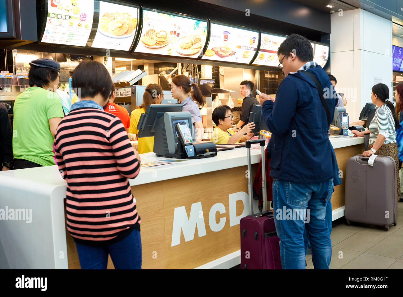 HONG KONG - CIRCA NOVEMBER, 2016: counter service in a McDonald's ...