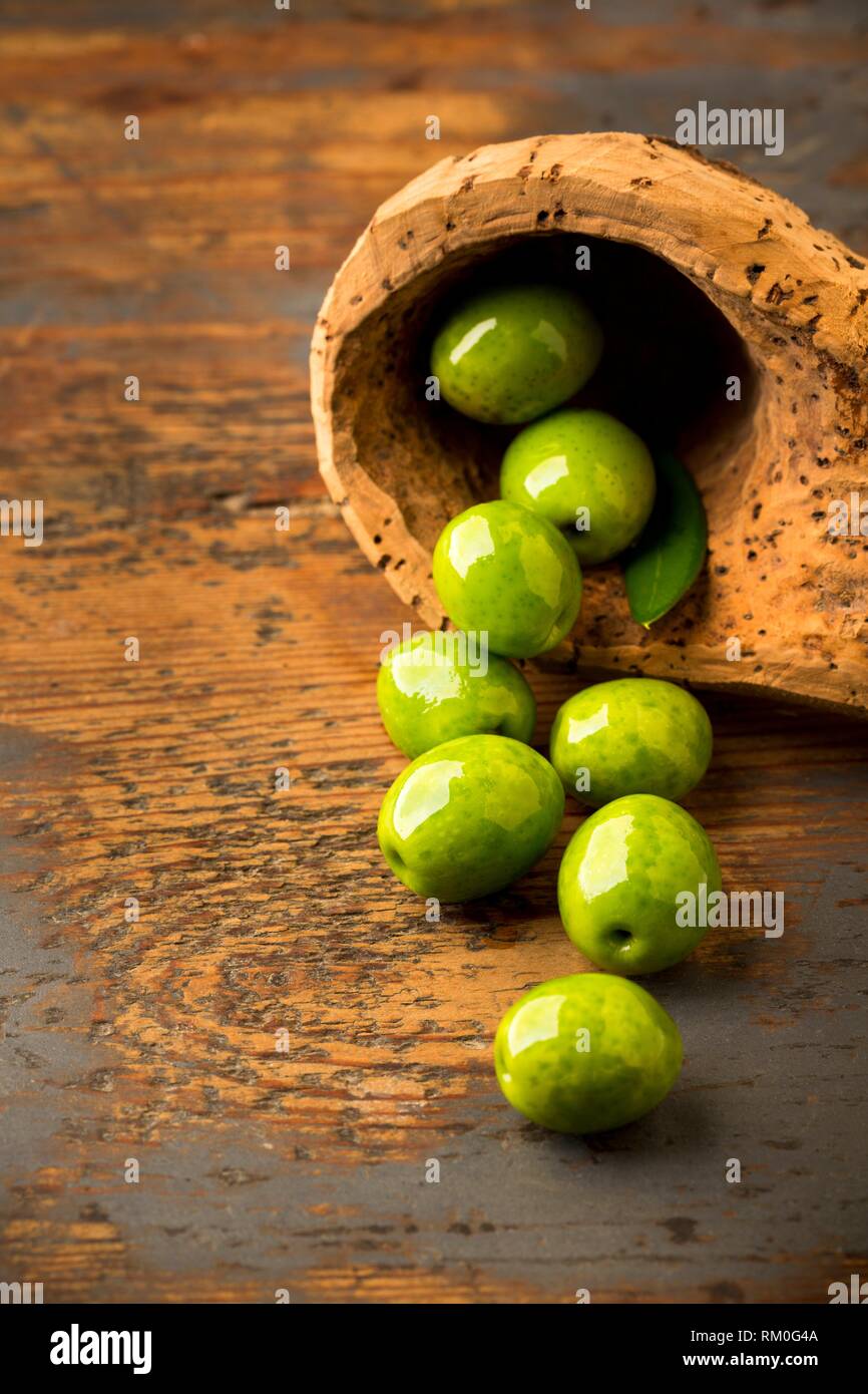 Table olives hi-res stock photography and images - Alamy