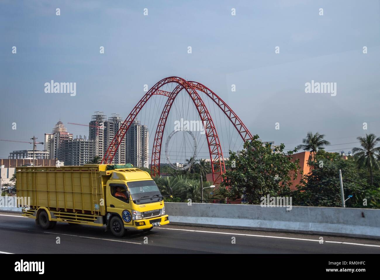 Indonesia city transport hi-res stock photography and images - Alamy