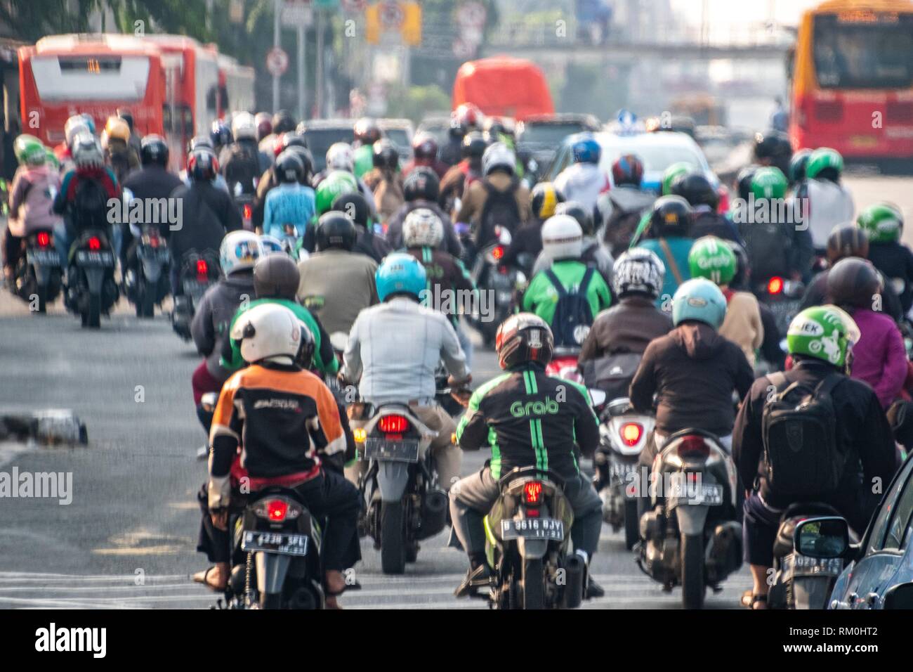 Grab service hi-res stock photography and images - Alamy