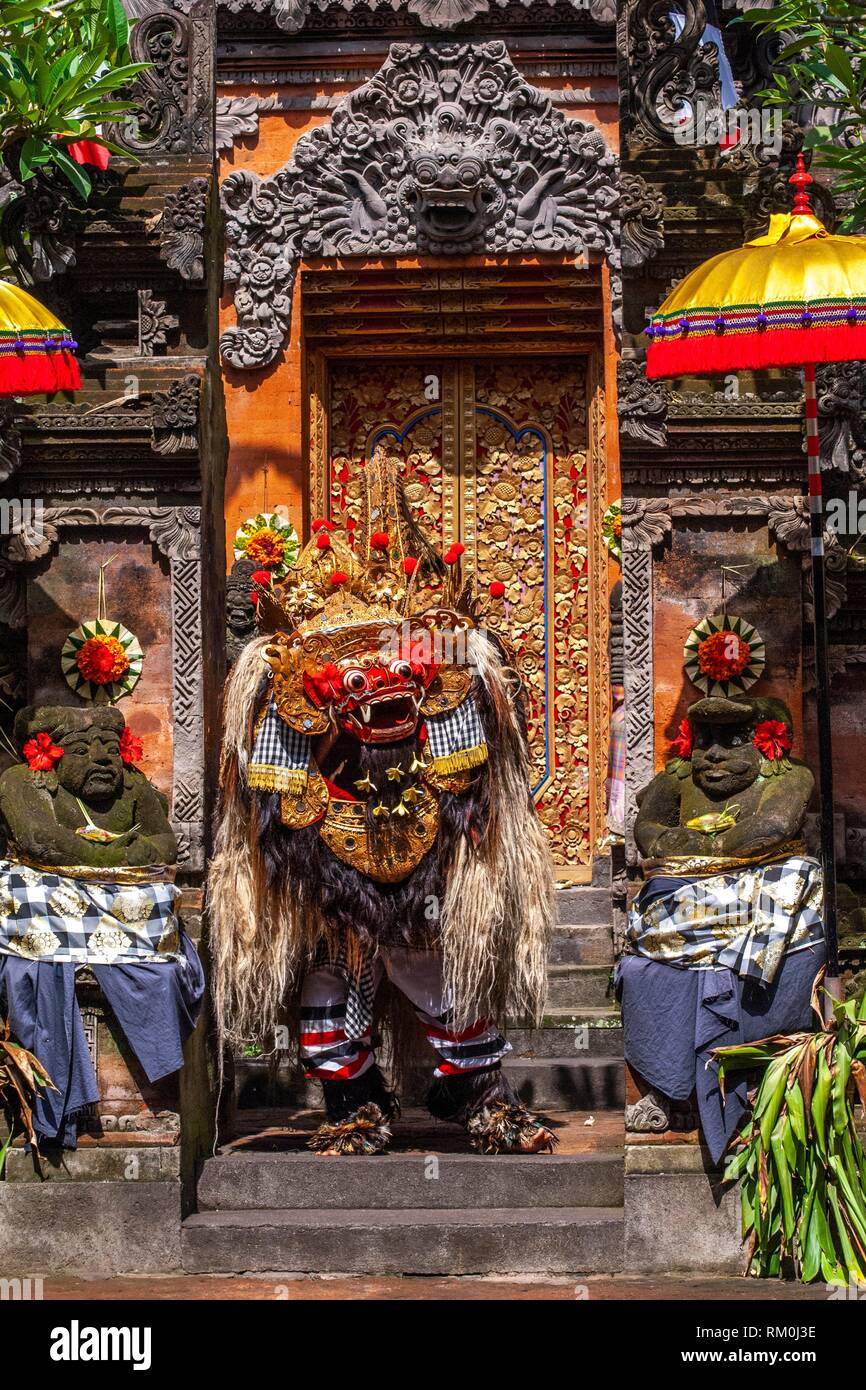 Barong and Kris Dance, Traditional Balinese dance, Ubud, Bali Island ...