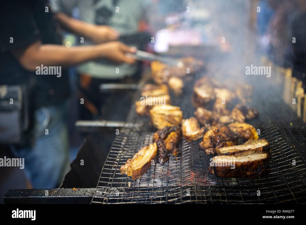 Dayaks hi-res stock photography and images - Alamy