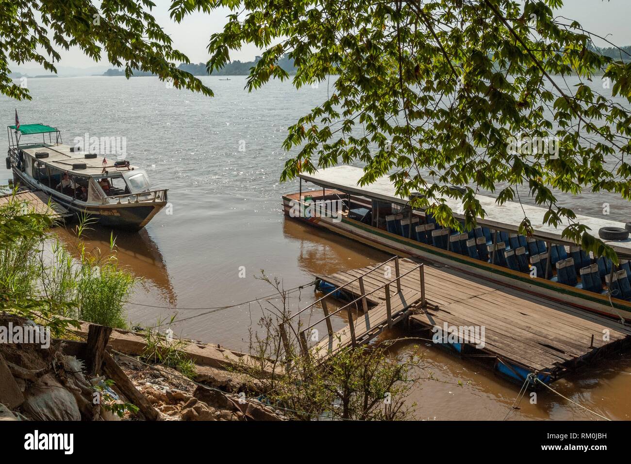 Northern Thailand Ruak River High Resolution Stock Photography and ...