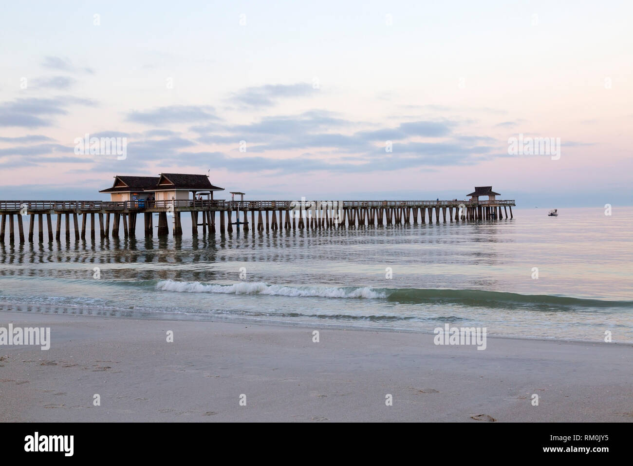 Old naples hi-res stock photography and images - Alamy