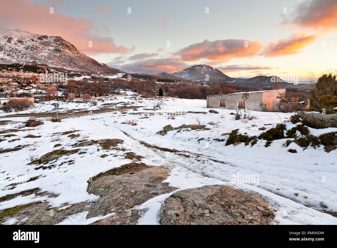 Sierra De La Cabrera High Resolution Stock Photography and Images - Alamy