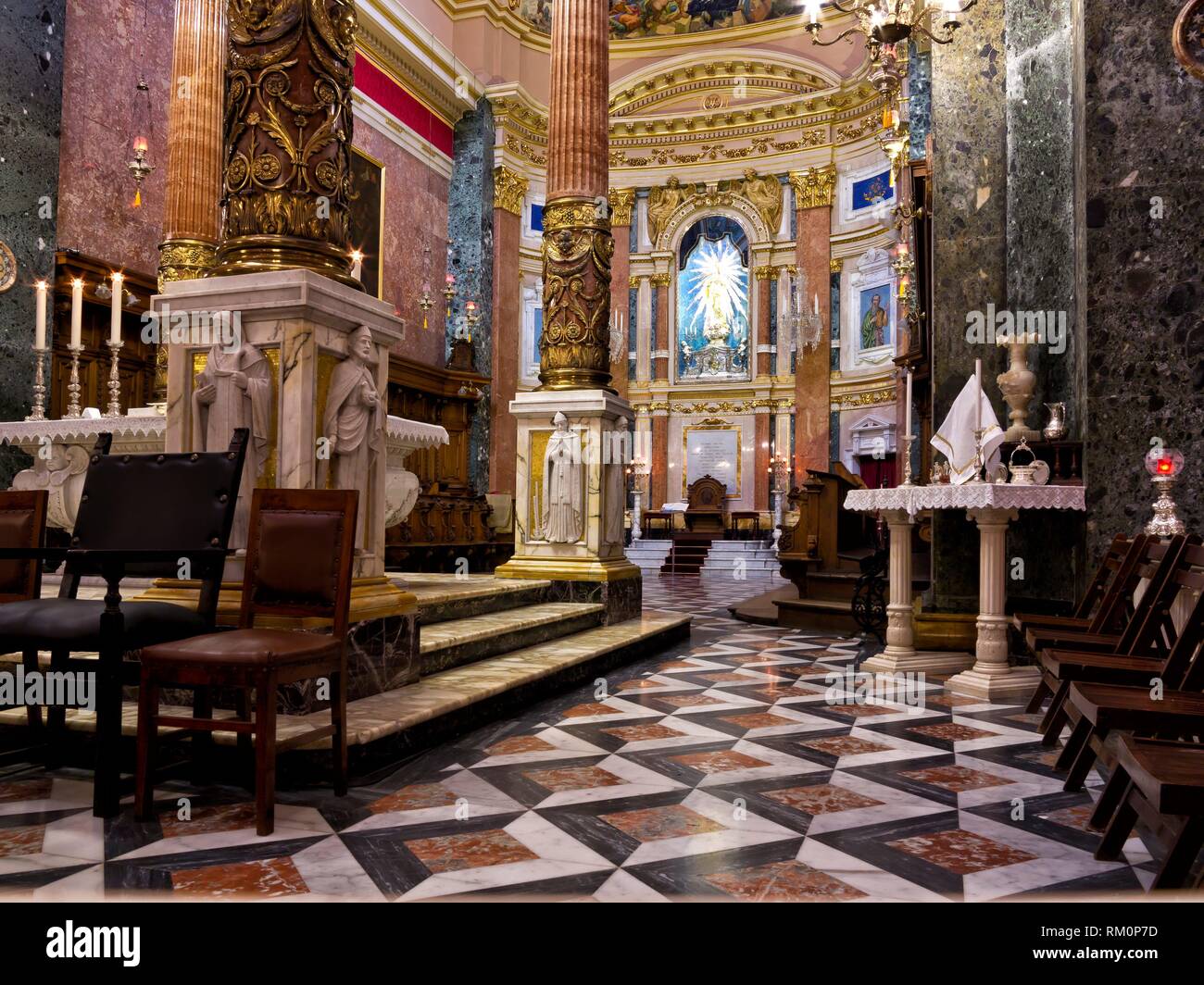 Senglea Church High Resolution Stock Photography and Images - Alamy
