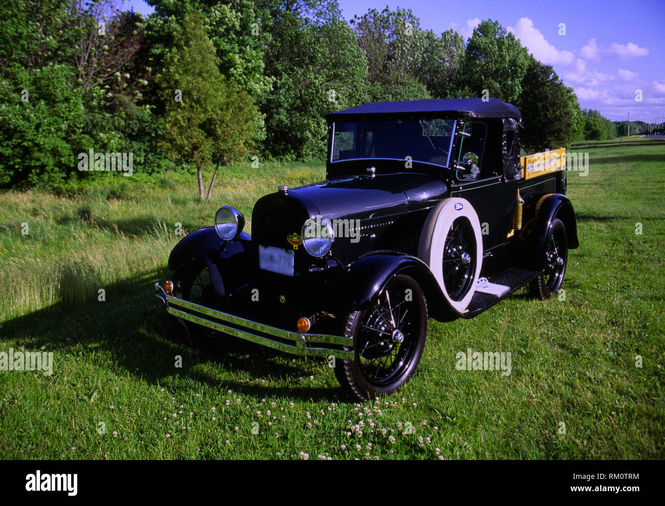 Classic Vehicle Truck High Resolution Stock Photography and Images - Alamy