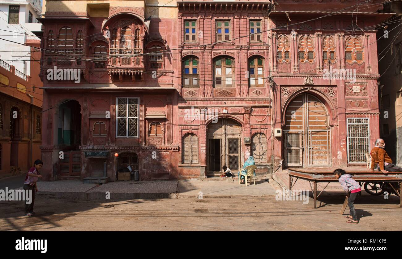 Traditional homes in india hi-res stock photography and images - Alamy