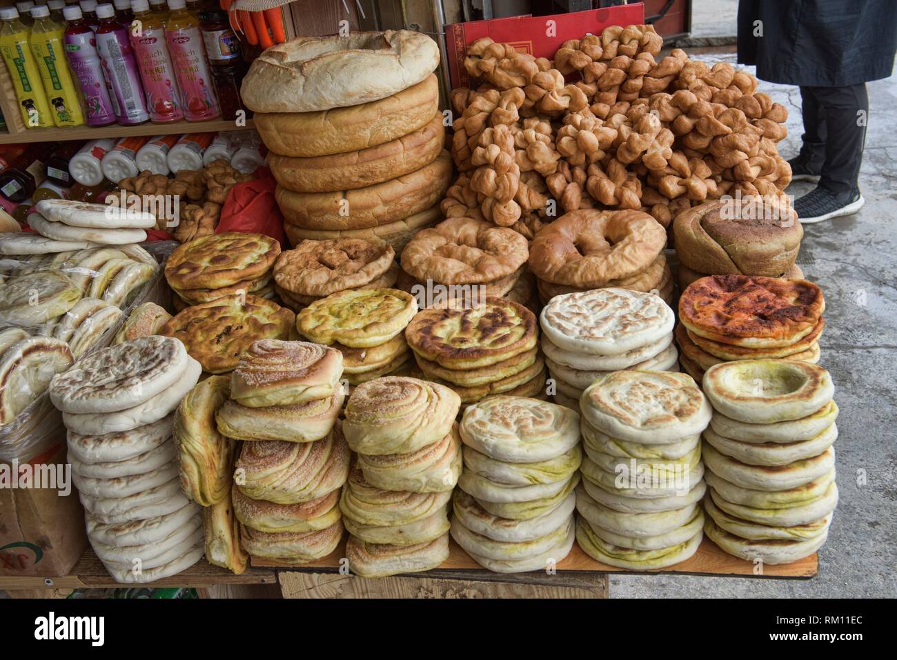 Tibetan bread hi-res stock photography and images - Alamy