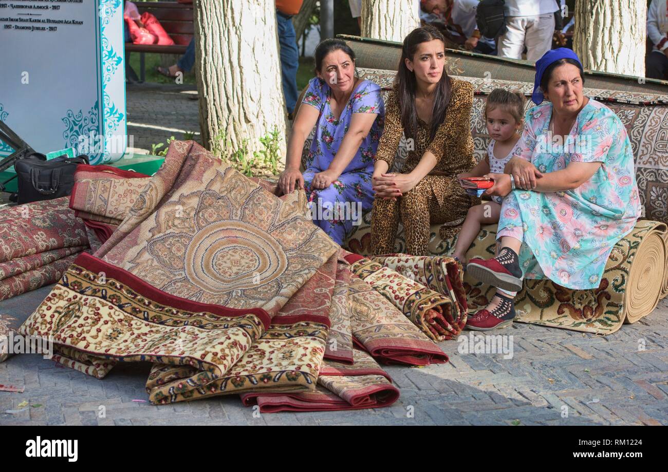 Pamiri people hi-res stock photography and images - Alamy