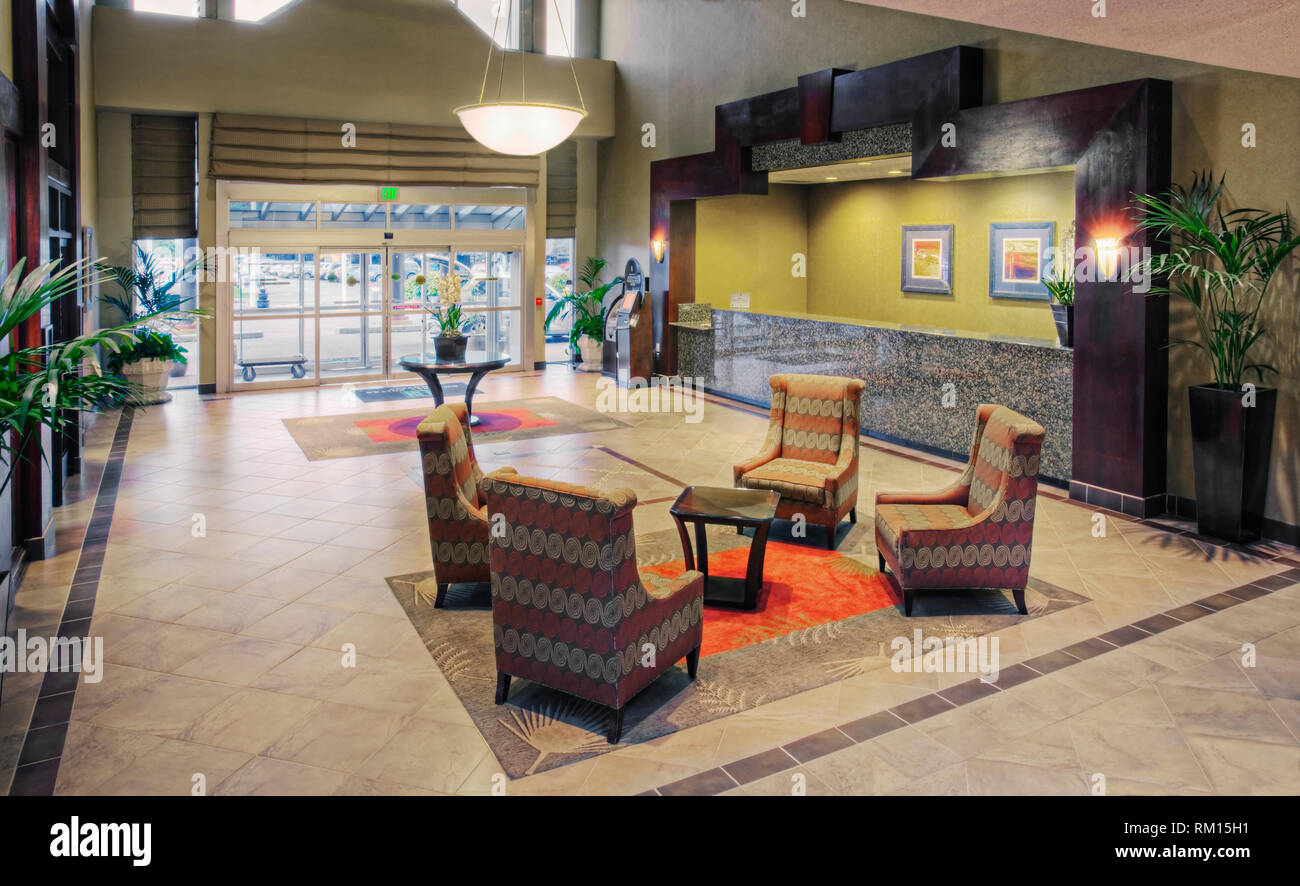 Inviting lobby hi-res stock photography and images - Alamy