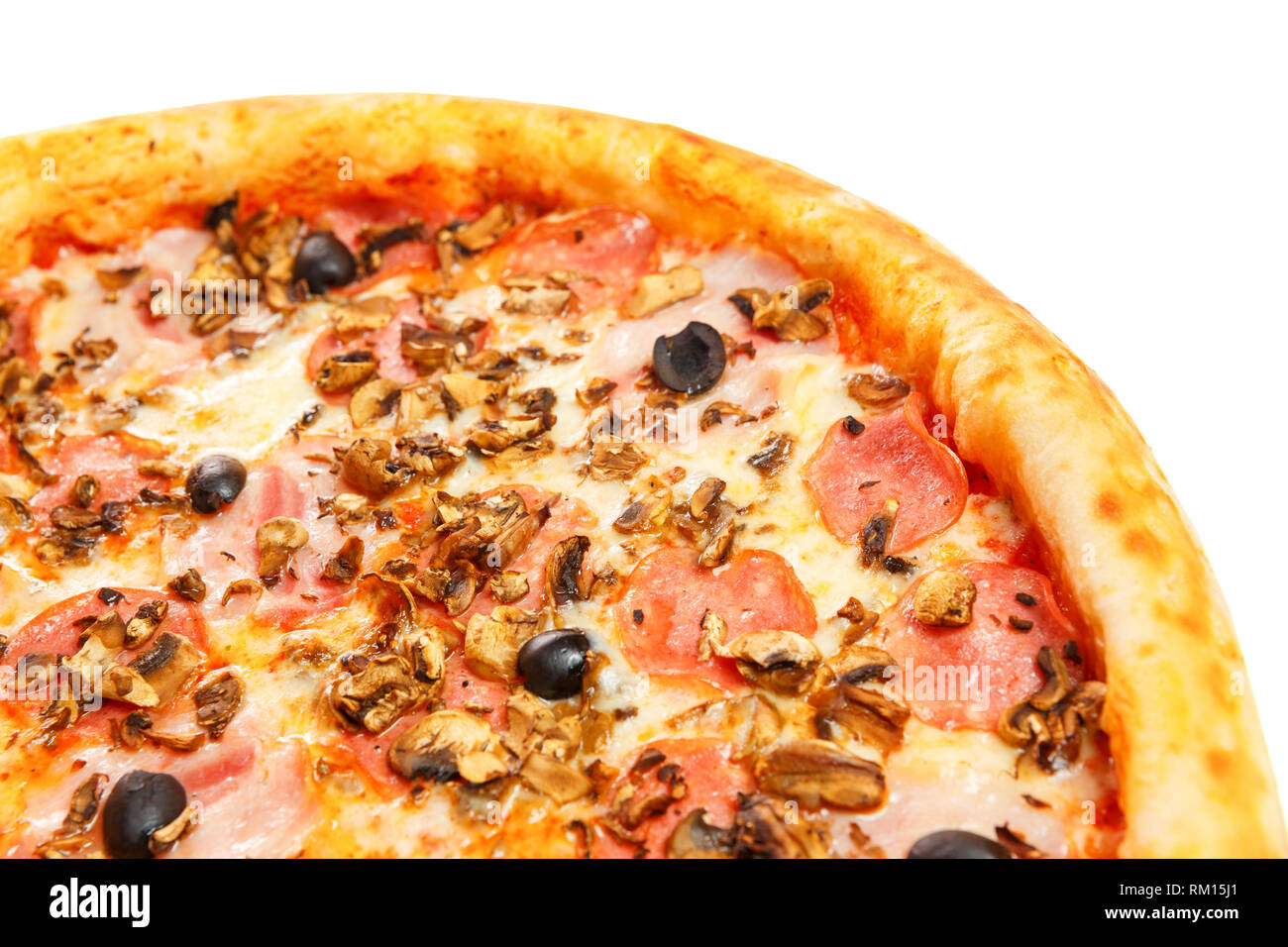Delicious classic italian Pizza with spicy chicken, mushrooms and ...