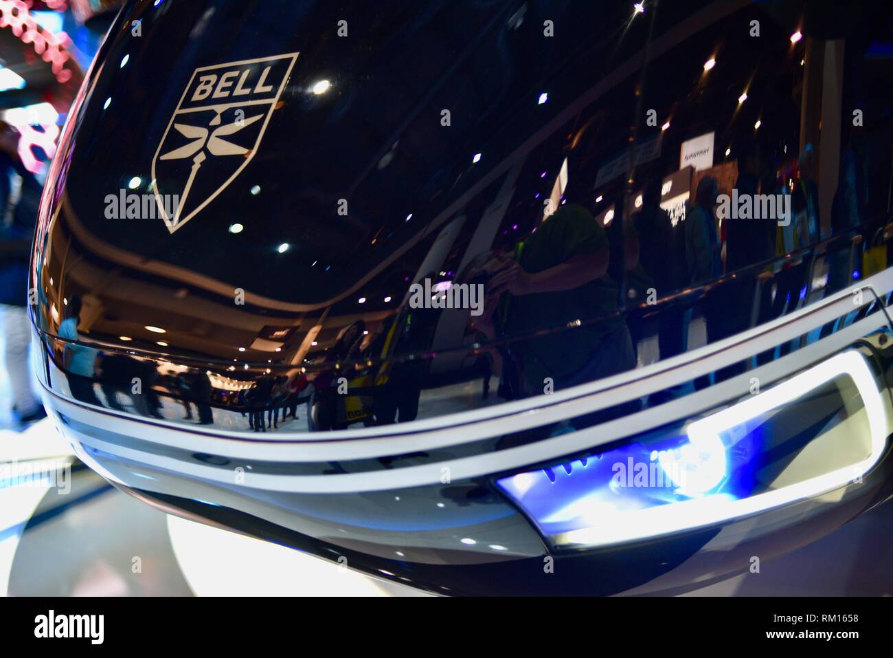 Bell Nexus "Flying Car" hybrid-electric vertical takeoff and landing ...