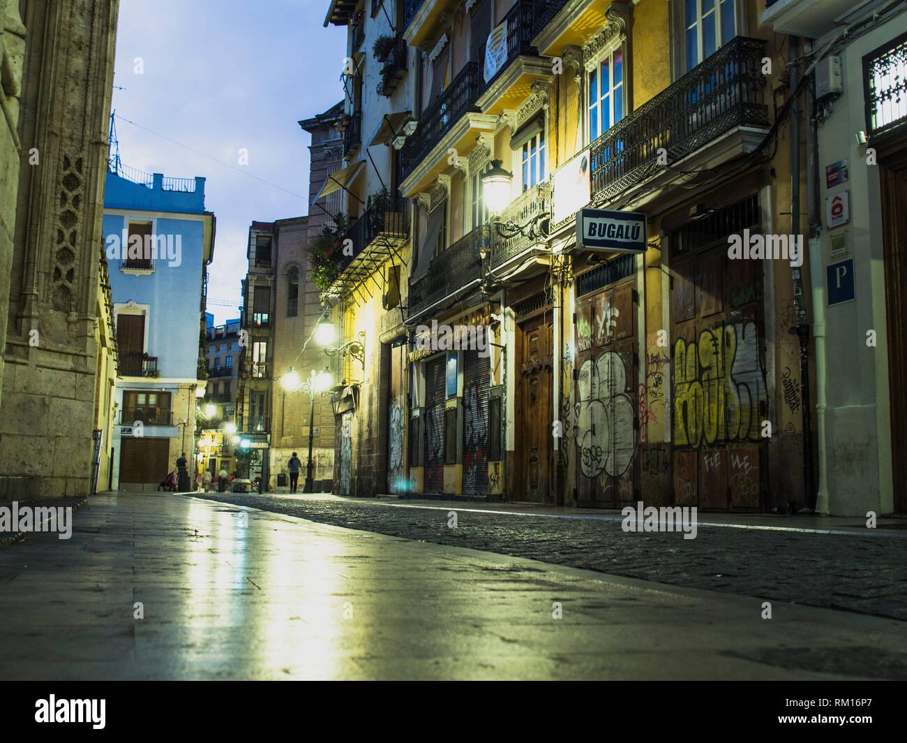 Valencia Street Scene High Resolution Stock Photography and Images - Alamy