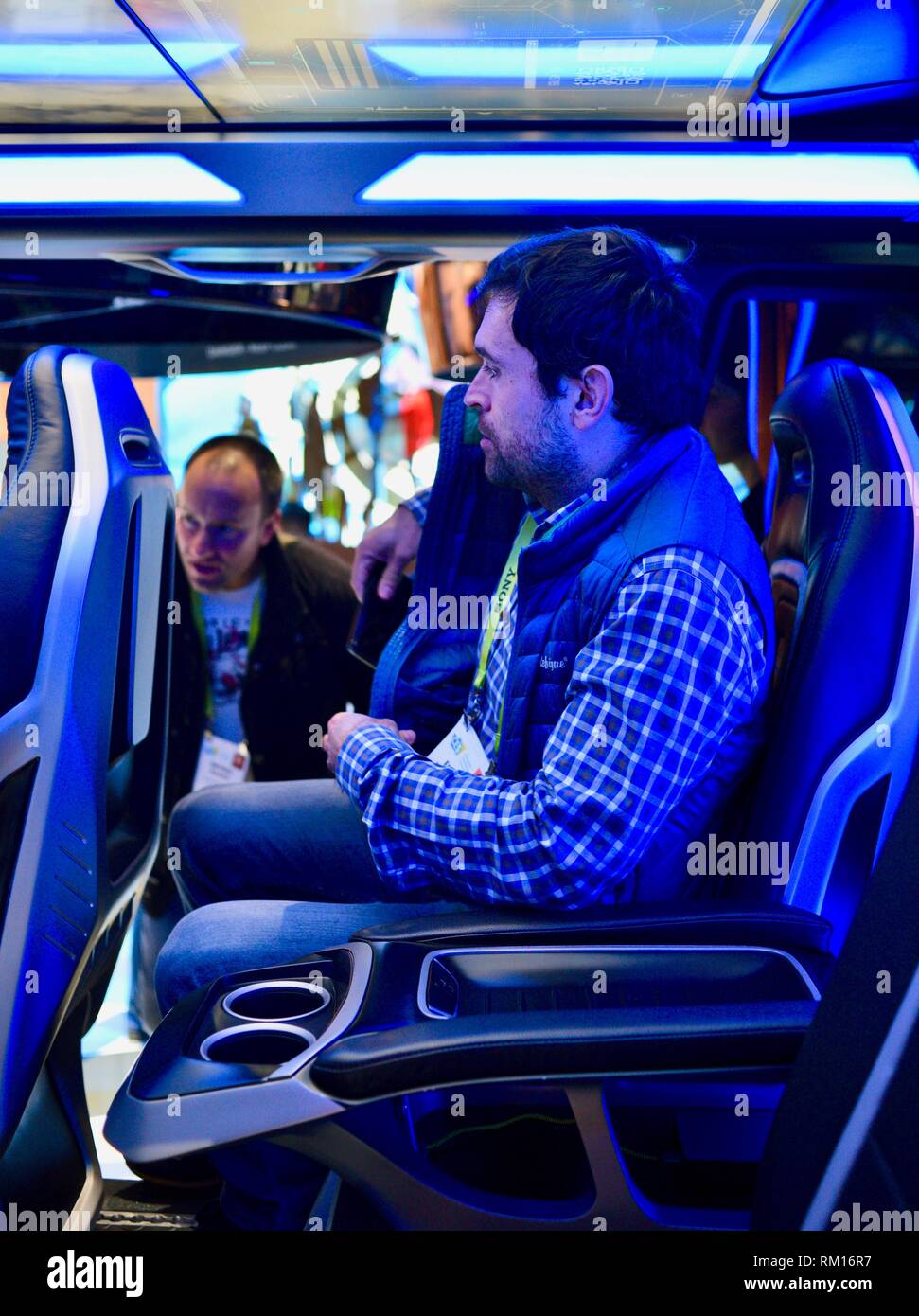 Bell Nexus "Flying Car" hybrid-electric vertical takeoff and landing ...