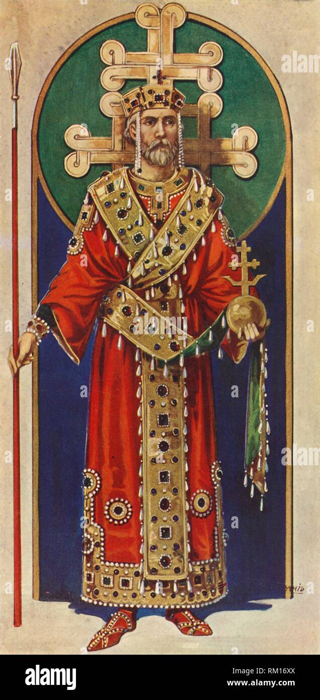 Byzantine costume hi-res stock photography and images - Alamy