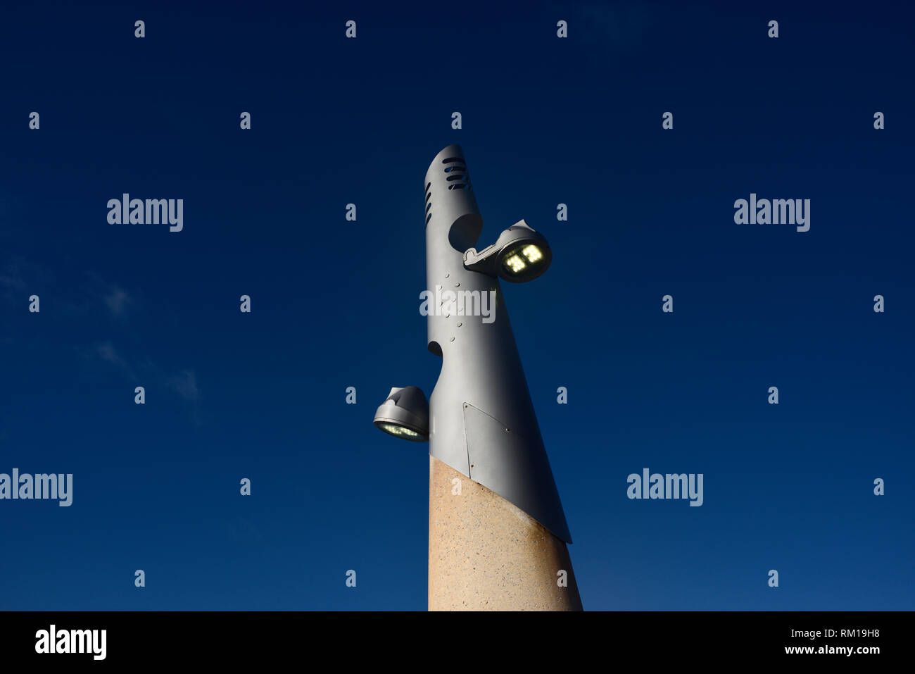 Precast concrete column hi-res stock photography and images - Alamy