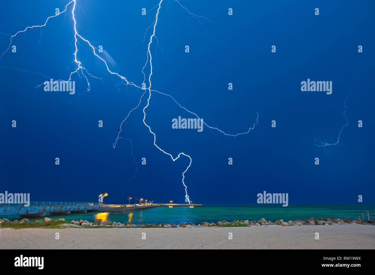 Florida lightning bolt hi-res stock photography and images - Alamy