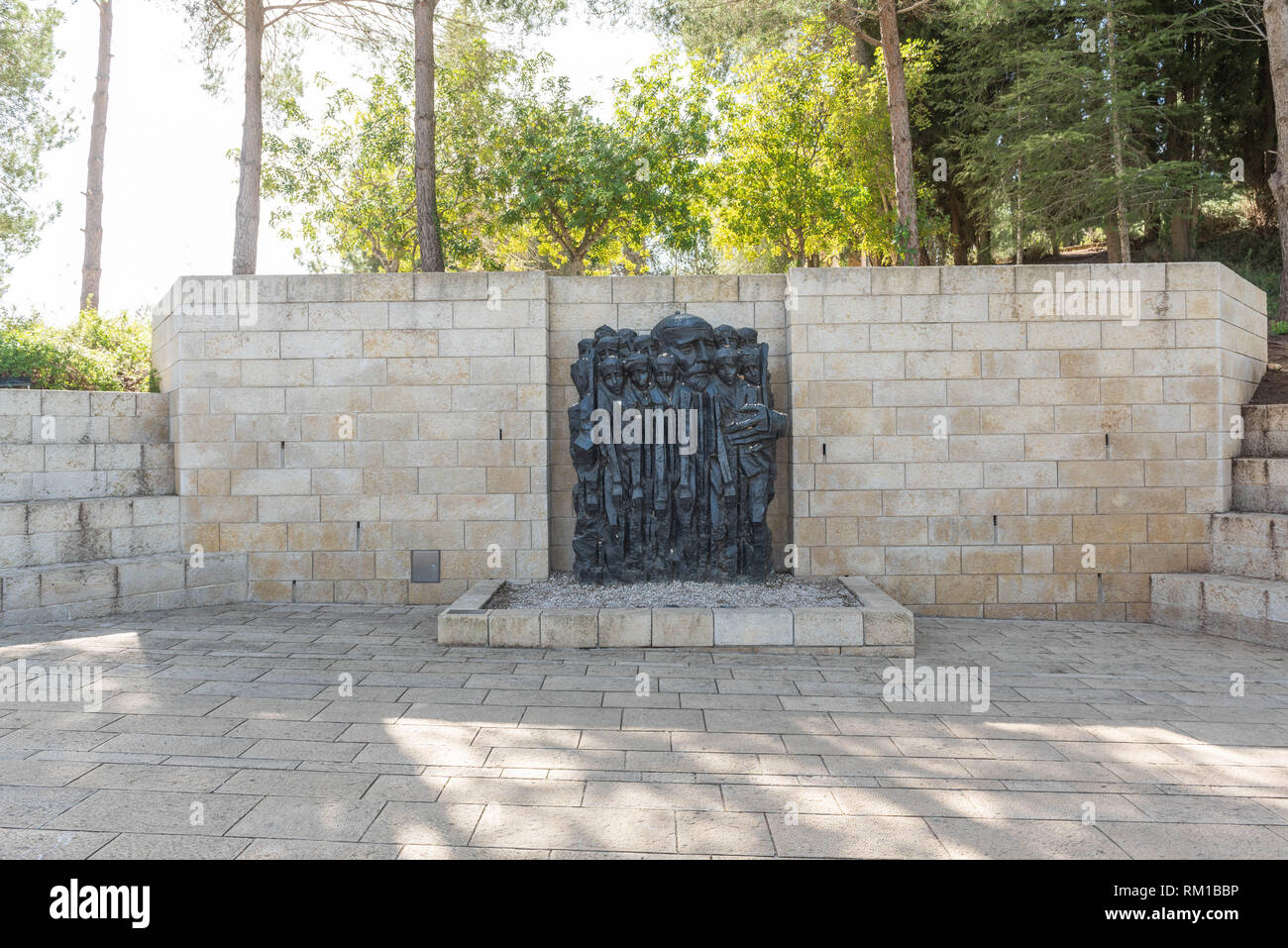 Sculpture yad vashem holocaust museum hi-res stock photography and ...