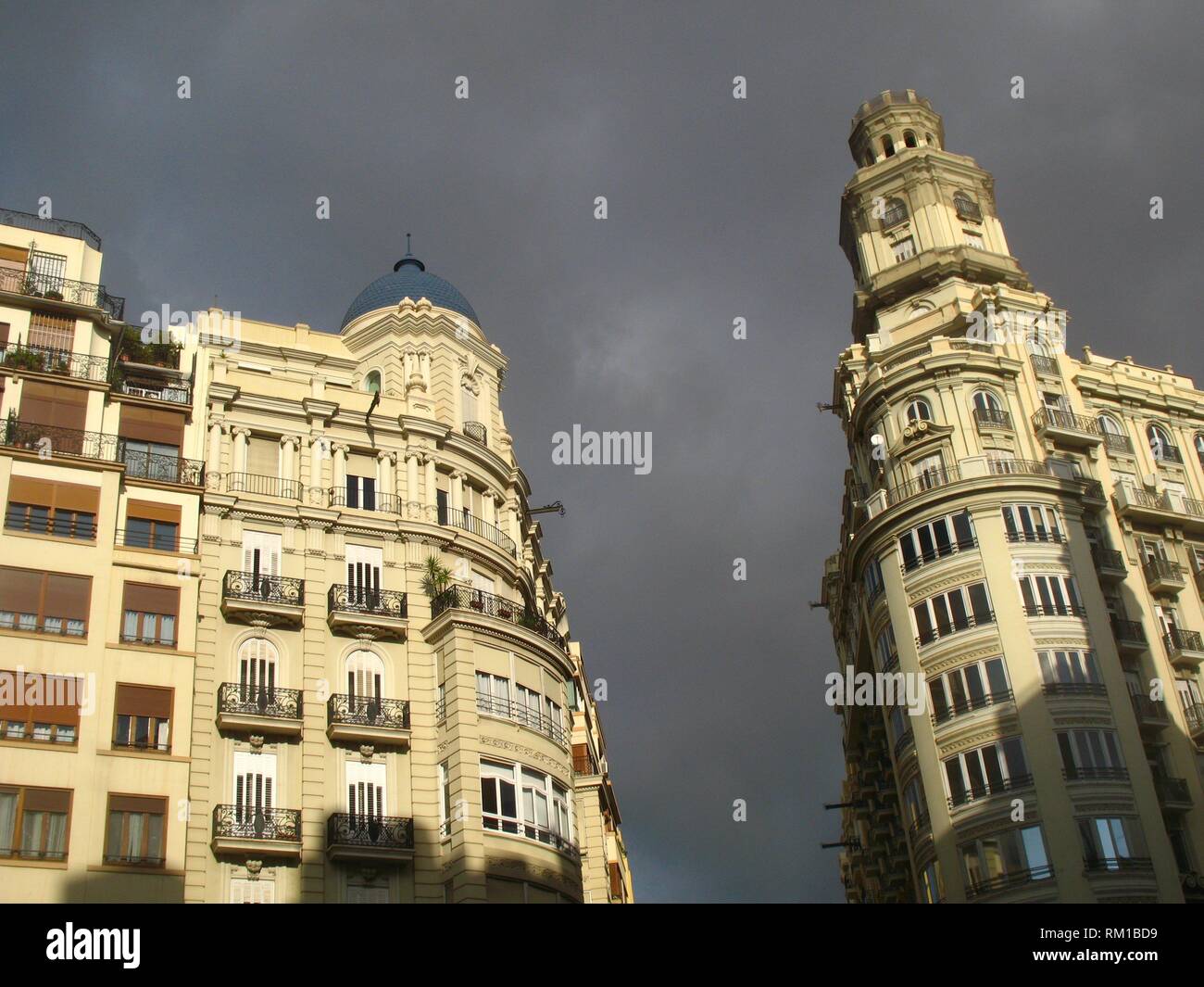 Valencia town hall square hi-res stock photography and images - Alamy