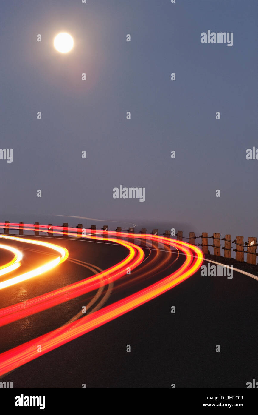 Yellow double barrier line hi-res stock photography and images - Alamy