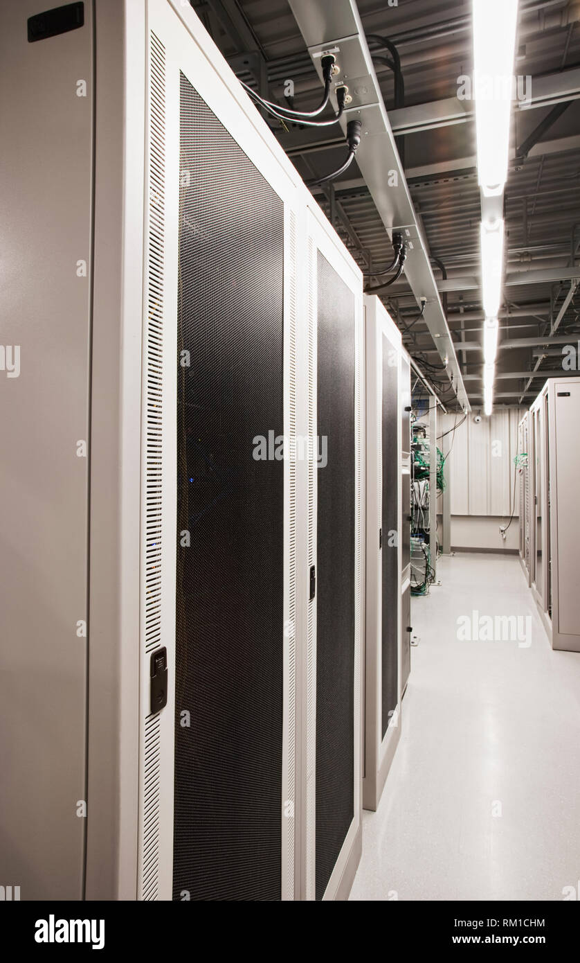 Computer main frame hi-res stock photography and images - Alamy