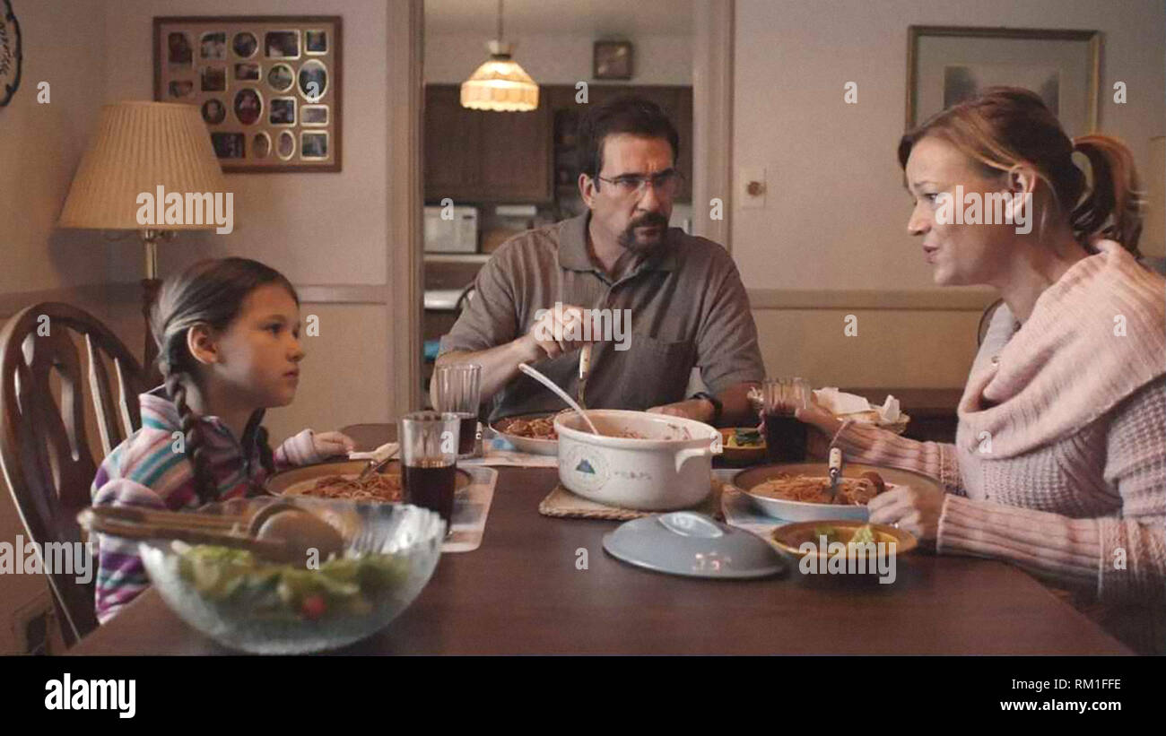 THE CLOVEHITCH KILLER, from left: Brenna Sherman, Dylan McDermott ...